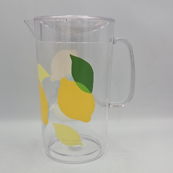 kate spade | Kitchen | Kate Spade Clear Pitcher With Lemon And Leaf ...
